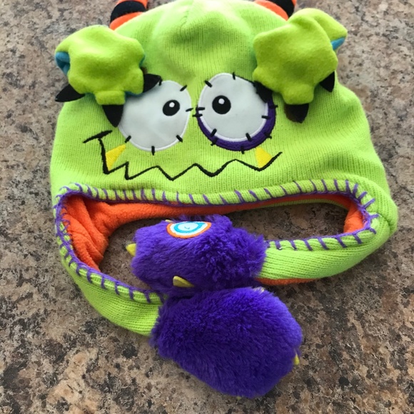 Flipeez | Accessories | Kids Hat Monster Squeeze Button And Ears Stand ...
